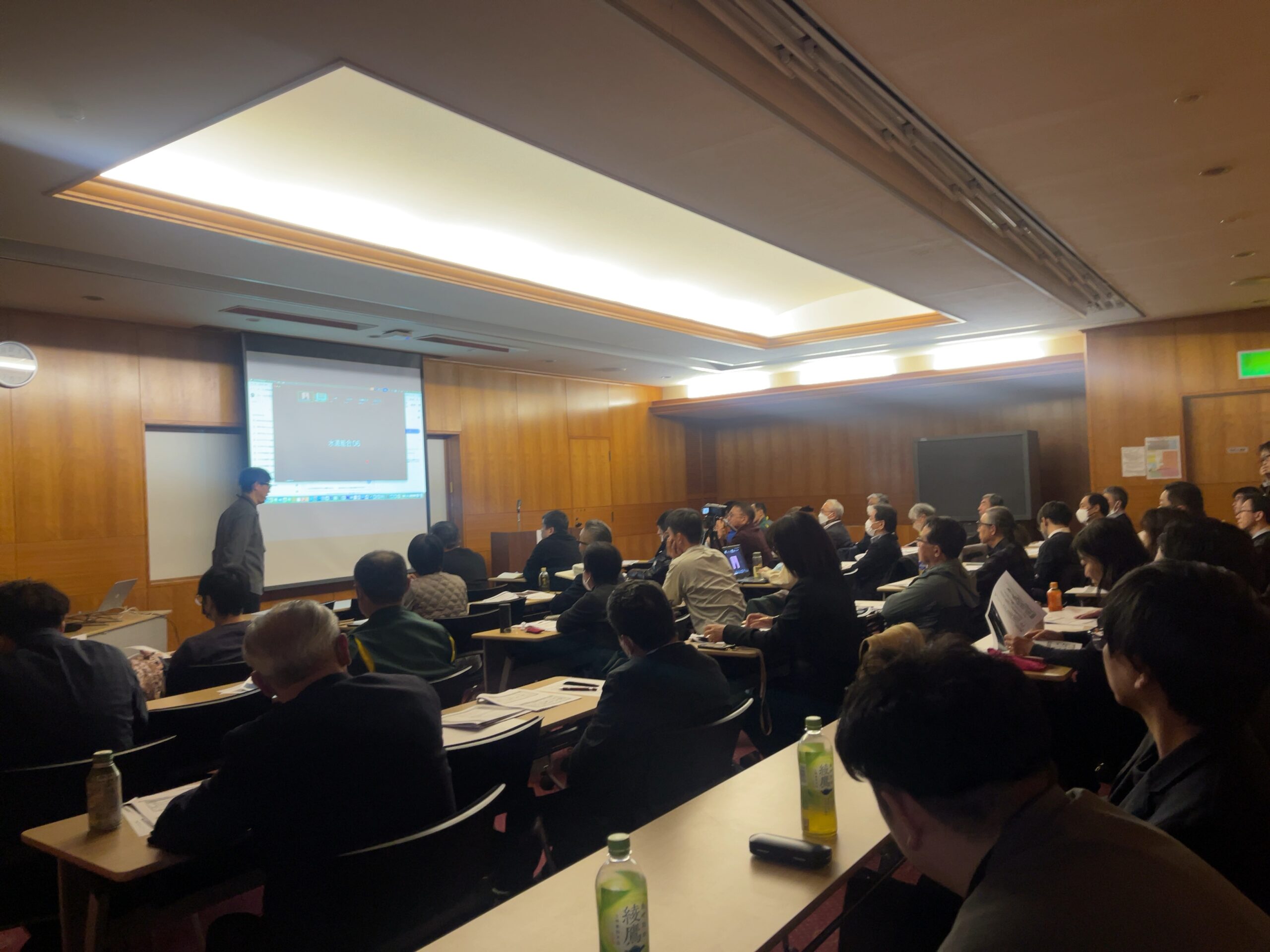 「最新の生成AIをビジネス活用する方法」@組合事務局システム研修会 | Infini Tec Wave LLC